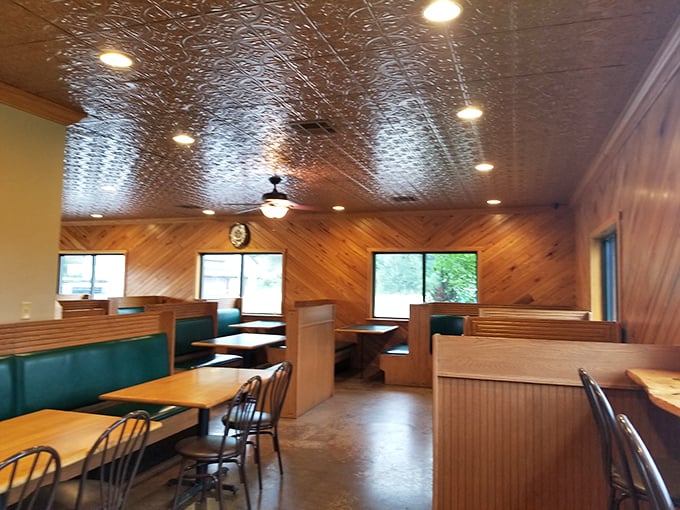 Wood-paneled walls and pressed tin ceiling create the perfect no-nonsense backdrop for serious eating. This isn't about ambiance&mdash;it's about making room for barbecue bliss.