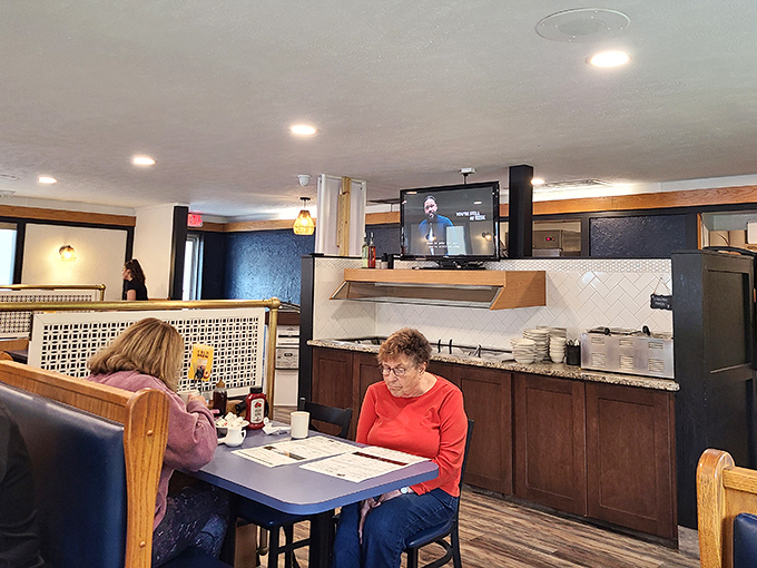 The cozy interior strikes that perfect balance between "neighborhood fixture" and "hidden gem," where regulars and first-timers alike feel instantly at home.