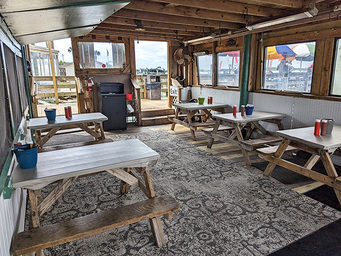 Rustic picnic tables with a million-dollar view. This no-frills dining room proves the best seasoning for fresh seafood is the salt air and harbor breeze.