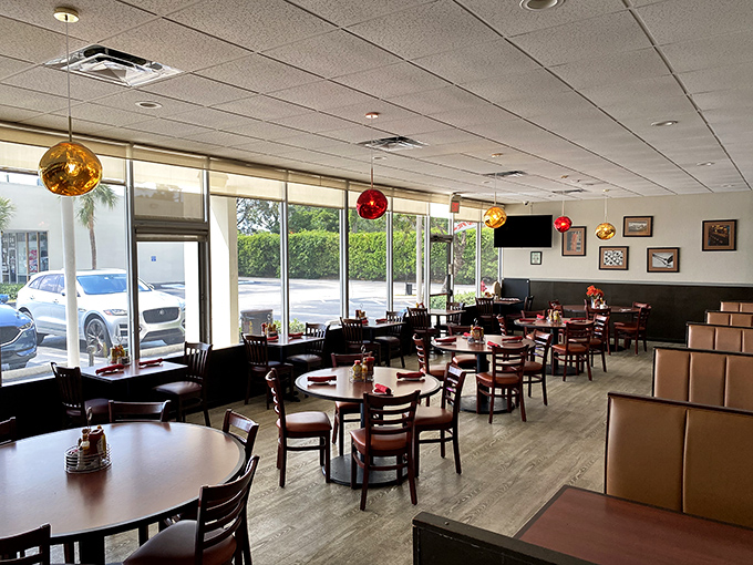 Clean lines and comfortable seating create the perfect stage where pastrami takes center stage daily.