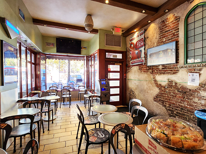 Exposed brick walls and simple tables tell you Campo's priorities are straight: less fuss on decor, more focus on creating sandwich masterpieces that make you weep with joy.