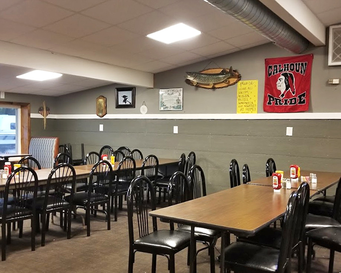 No-frills dining at its finest &ndash; where mounted fish on the wall aren't decorative choices but proud trophies, and the Calhoun Pride banner tells you exactly where you are.