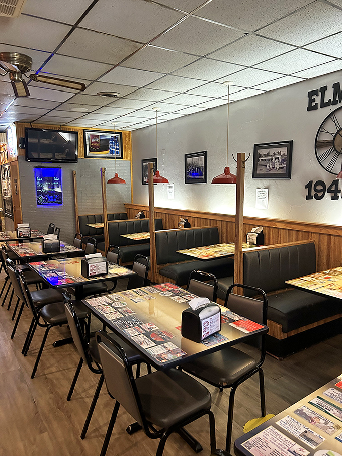 No Edison bulbs or reclaimed wood here&mdash;just honest-to-goodness comfort in black vinyl booths where countless family celebrations have unfolded.