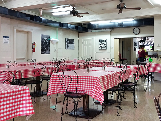 Red and white checkered tablecloths aren't trying to be retro-cool here&mdash;they're just what they've always used, creating a dining room that feels like coming home.