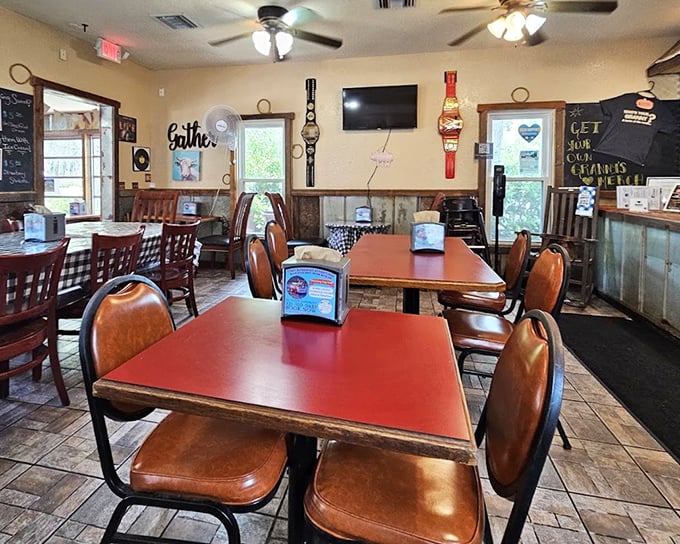 Red-topped tables and wood-paneled walls create that "I've just discovered the best-kept secret in Florida" feeling that true BBQ aficionados live for.
