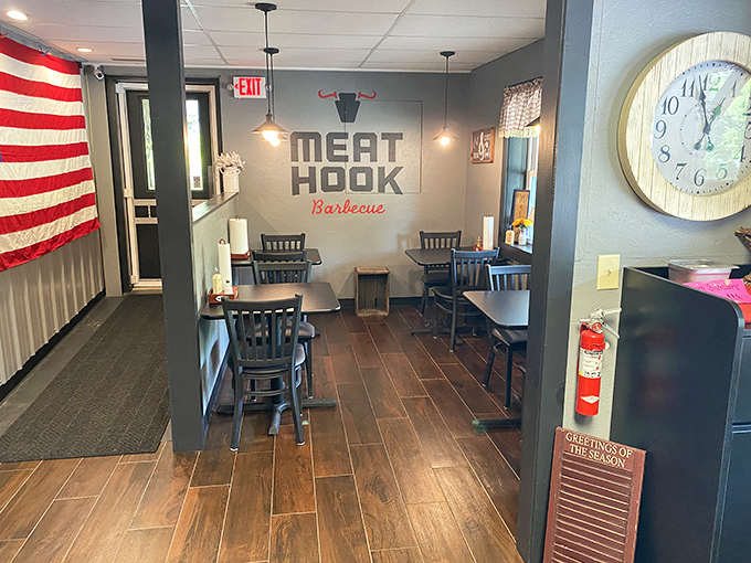Clean, simple, and patriotic &ndash; like a Norman Rockwell painting that serves incredible barbecue.