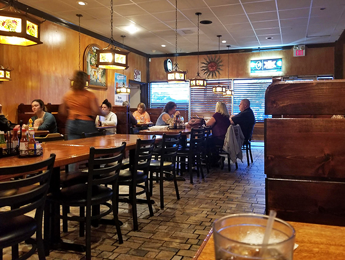 Inside, warm wood tones and traditional d&eacute;cor create that perfect "you're not in Ohio anymore" atmosphere that sets the stage for flavor adventures.