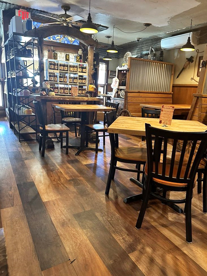 Inside, wooden tables and vintage decor create the perfect backdrop for comfort food conversations and pie-induced happiness.