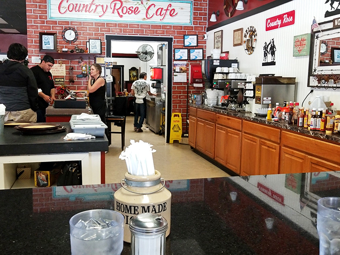 Where breakfast dreams come true! The bustling interior combines country charm with the efficiency of a well-oiled breakfast machine.
