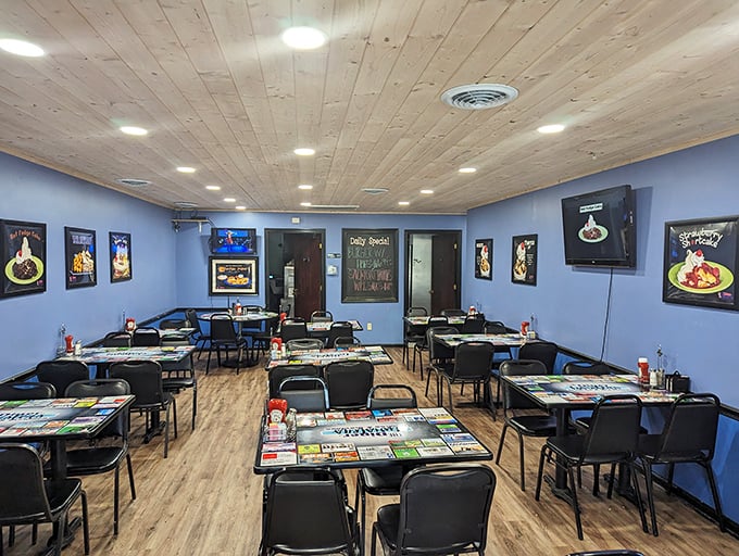 Blue walls, wooden ceilings, and tables set for culinary adventures. This isn't just a diner; it's Tennessee's answer to comfort food paradise.