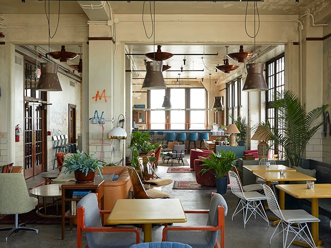 Where school meets sophistication. Irwin's interior preserves the Bok Building's educational past while creating a space that feels both timeless and thoroughly modern.