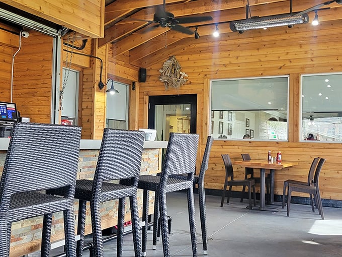 Warm wooden walls and woven chairs create that perfect "come as you are" vibe. The kind of place where nobody raises an eyebrow if you lick your plate clean.