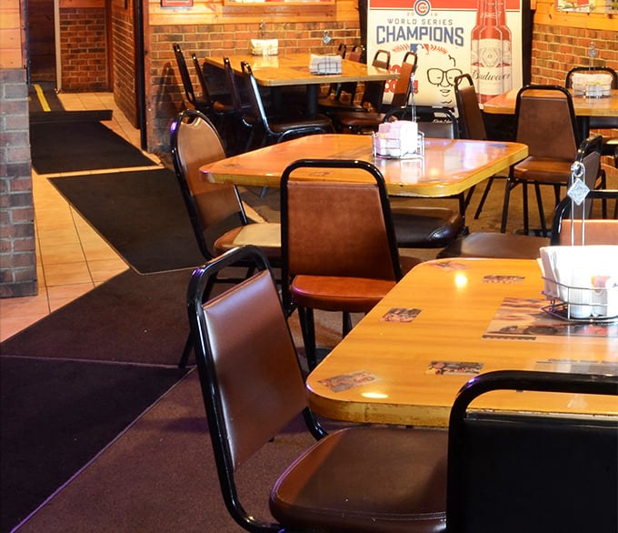 Simple wooden tables and brick walls create the perfect backdrop for serious eating. No distractions here &ndash; just you and your imminent food happiness.