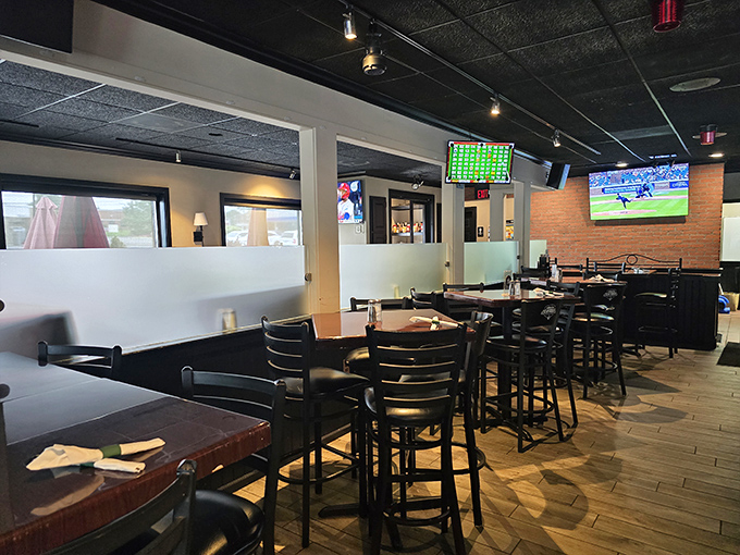 Inside, the perfect sports bar balance awaits &ndash; enough TVs to catch every play, but still quiet enough for actual conversation. Revolutionary concept!