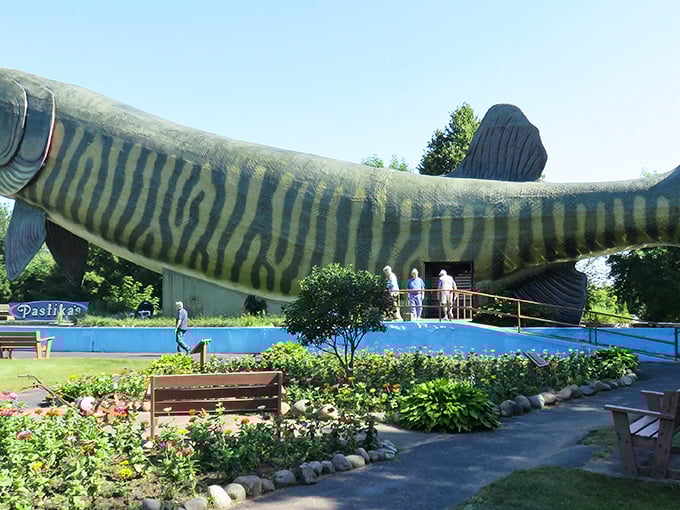 The legendary 143-foot muskie at the Fresh Water Fishing Hall of Fame isn't just big&mdash;it's the aquatic equivalent of the Statue of Liberty for fishing enthusiasts.