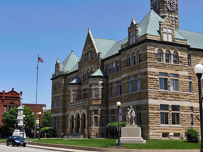 Charleston's stunning courthouse could double as a movie set, but the real plot twist? The surprisingly affordable dining scene nearby.