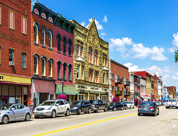 Gallipolis showcases classic American architecture that would make any history buff's heart skip a beat.