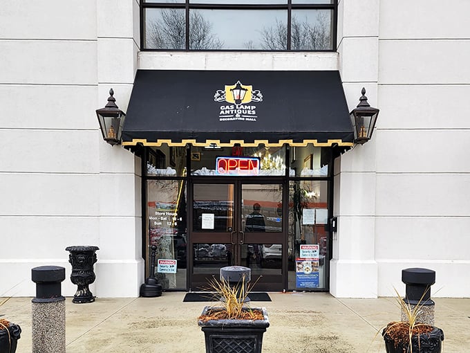 Elegant storefronts like this remind you that antiquing can be as sophisticated as wine tasting, just more affordable.