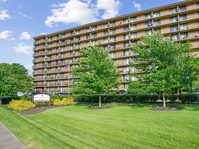 That high-rise design means everyone gets a view, and parking that actually makes sense below.