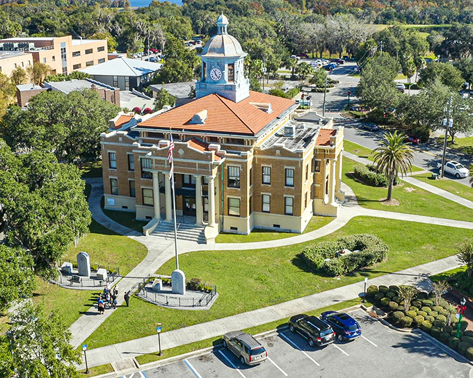 Inverness's historic courthouse stands proud, a testament to small-town America where time moves at the perfect retirement pace.