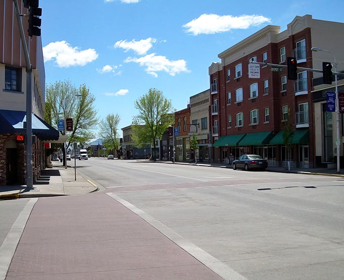 La Grande's downtown strip offers everything you need without the big-city prices or parking headaches.