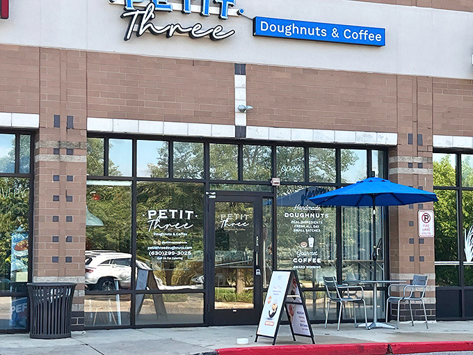 Modern meets timeless here - where artisanal donuts get the respect they've always deserved in Aurora.