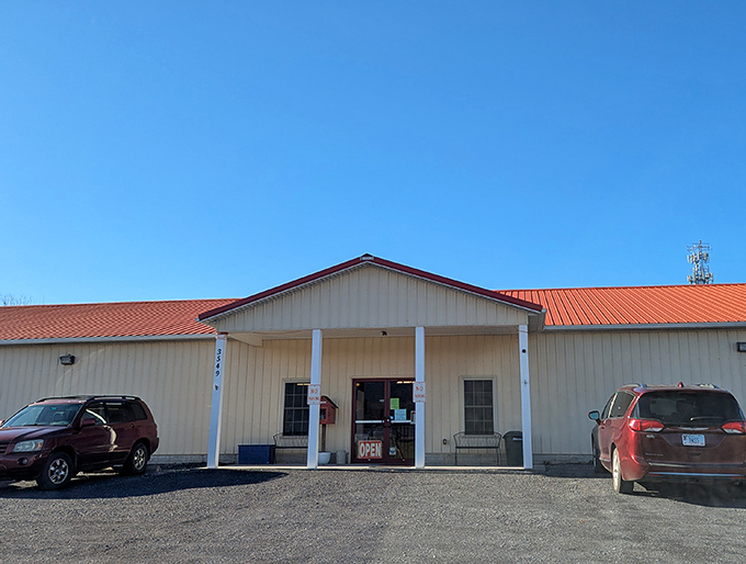 Shenandoah Valley's massive setup makes other flea markets look like garage sales. 