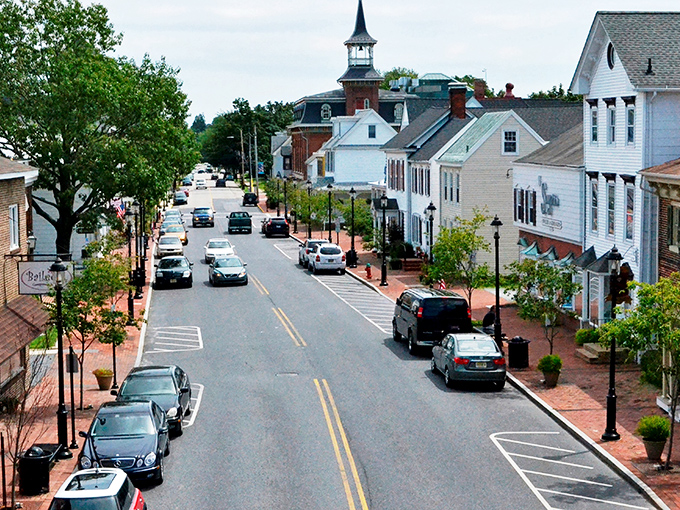 Pristine sidewalks and colonial architecture define this stretch of downtown Smyrna, where history and modern life blend seamlessly.
