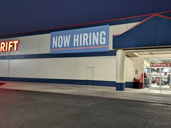 Night owls rejoice! This Texas Thrift location keeps the "Now Hiring" sign lit for late-night treasure seekers.