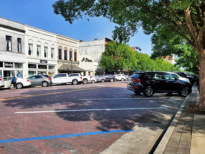 Thomasville's brick-paved streets and historic storefronts create the perfect backdrop for an afternoon of window shopping and people-watching.