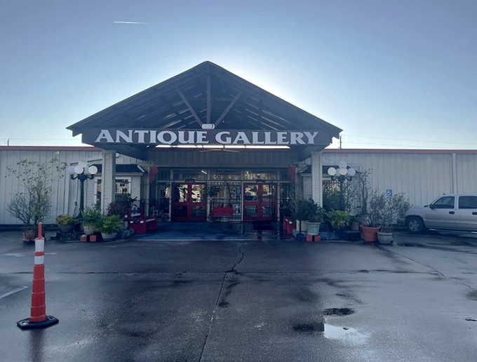 The Antique Gallery proves that bigger really is better when it comes to serious treasure hunting.