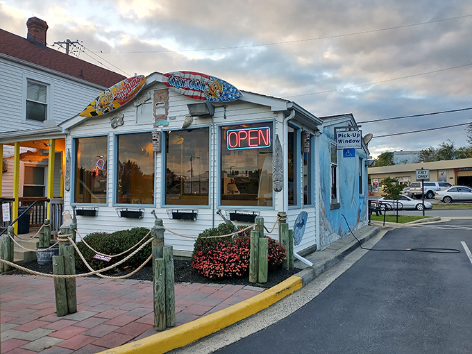 That nautical charm says "ahoy there, hungry sailor" &ndash; Frederick's quirkiest burger destination sets sail daily.