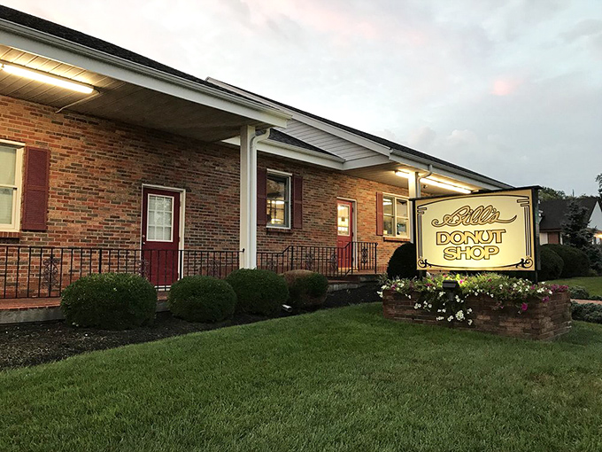 Sometimes the most beautiful buildings are the ones that let their donuts do all the talking &ndash; classic Centerville charm.