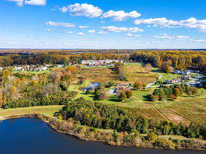 From above, this community spreads like a well-planned neighborhood where every season brings fresh beauty.