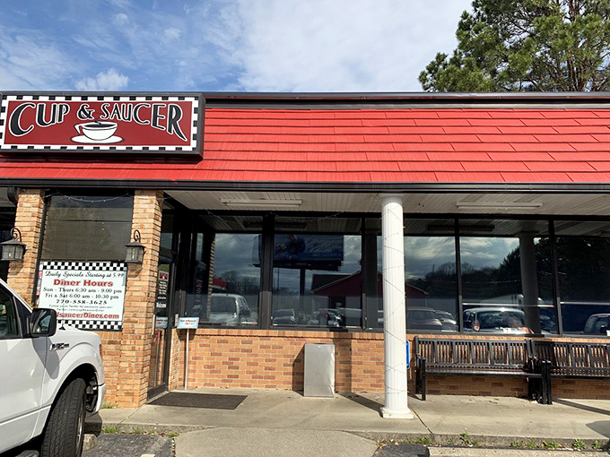 Sometimes the best diners are the ones that let their food do all the talking loudly.