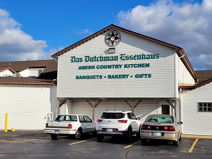 When the parking lot's this full, you know the chicken and noodles inside are worth every minute of the wait.
