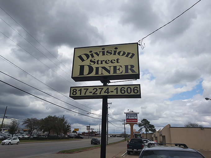 Even under cloudy skies, Division Street Diner's promise of homestyle cooking shines bright.
