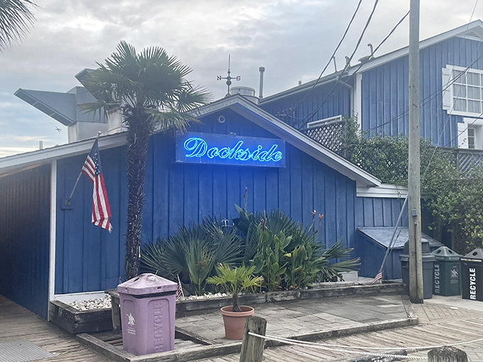 Palm trees and nautical charm create the perfect backdrop for serious seafood indulgence and relaxation.