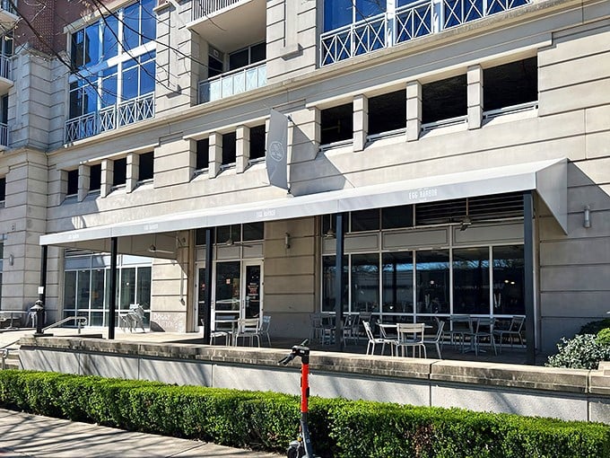 Clean lines and big windows promise fresh starts and even fresher breakfast plates inside.