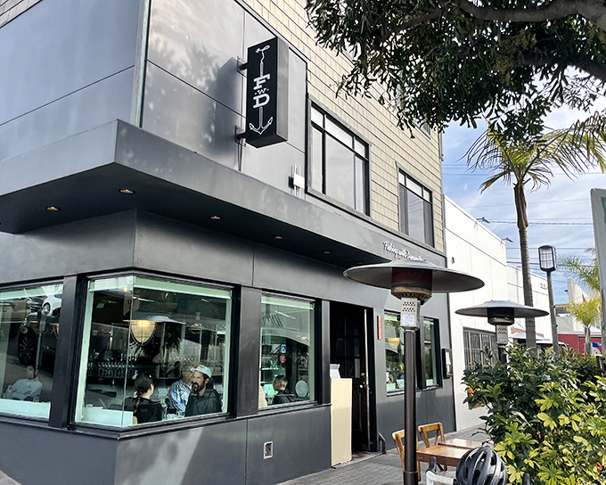 Clean lines and fresh catches - this Manhattan Beach gem proves good things come in stylish packages.