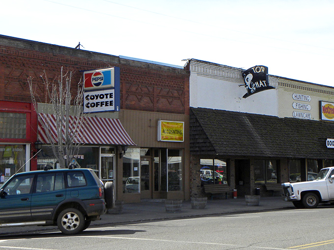 Small-town cafes line the street offering coffee conversations that last longer than most TV shows these days.