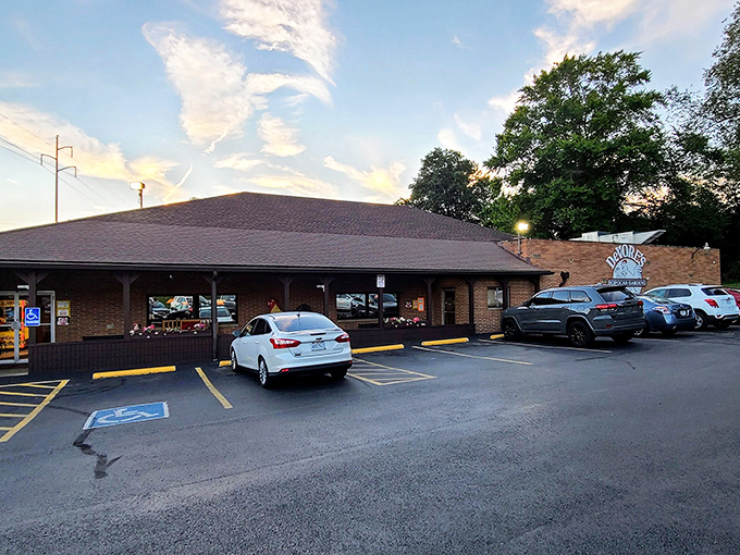 That full parking lot tells the whole story - locals know where to find their crispy, golden happiness.
