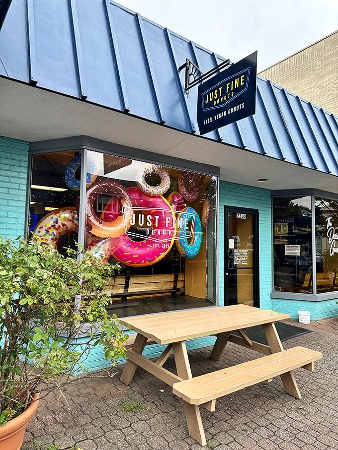 When a donut shop decorates its windows with giant donuts, you know they're serious about their craft.