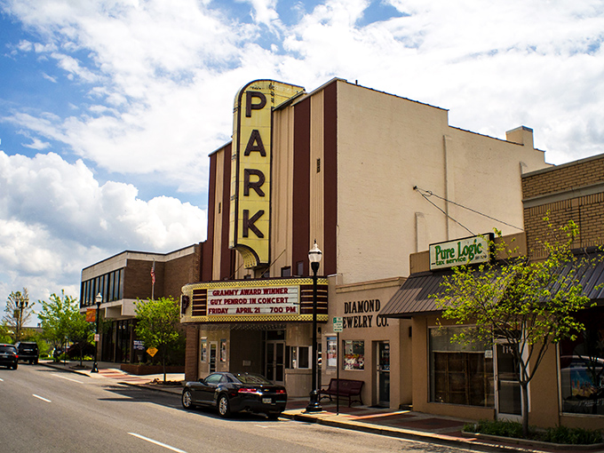 The historic Park Theater in McMinnville offers entertainment without the big-city ticket prices. What a refreshing concept!