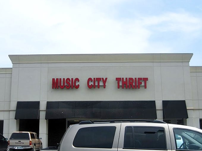 This warehouse-sized wonderland could soundtrack your entire wardrobe makeover for pocket change.