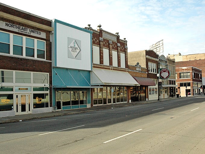 Downtown Paris offers a rainbow of architectural delights, where each storefront tells a different chapter of Texas history.