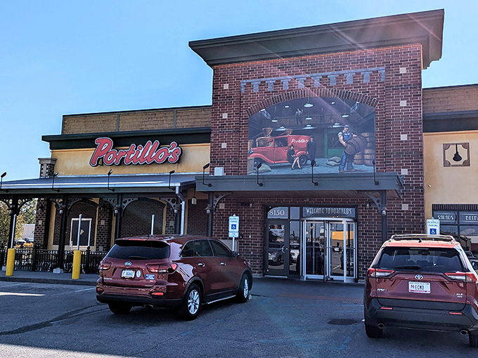 You can practically hear the bustling Chicago streets when you look at Portillo's. That mural tells you they take their hot dog heritage seriously.