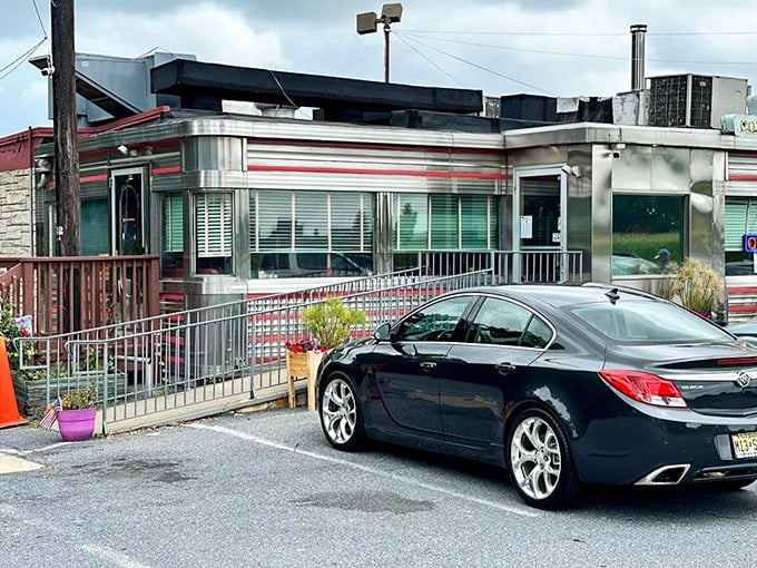 When your parking lot's this full before noon, you know the locals have discovered something worth sharing.