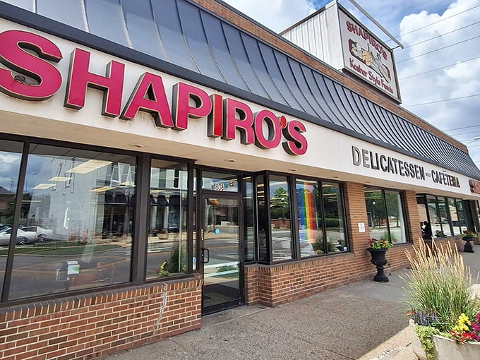 Where sandwich dreams come true! Shapiro's stands as Indianapolis's answer to Carnegie Deli.
