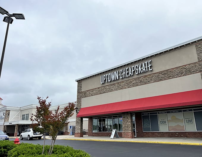 When thrifting gets a stylish makeover, even your pickiest teenager might actually enjoy the hunt.